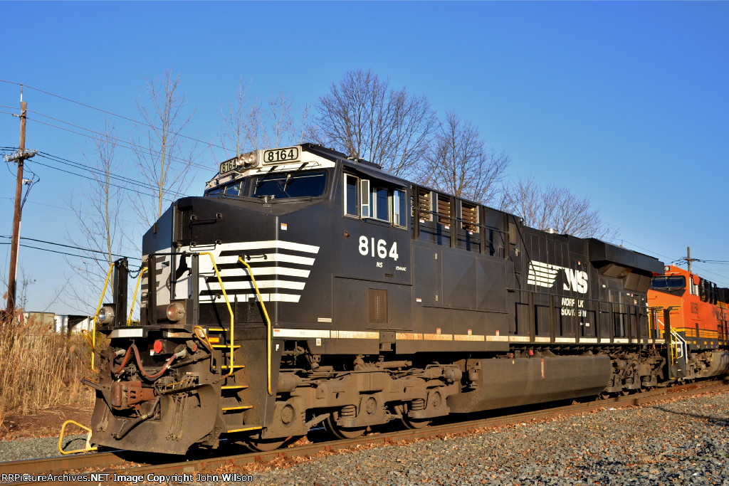NS 8164